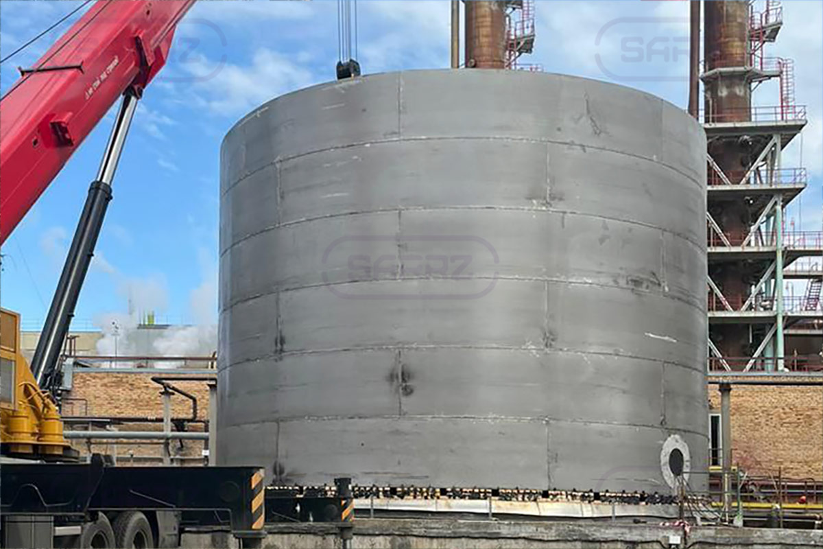 Construction of a vertical tank for nitric acid in Tatarstan